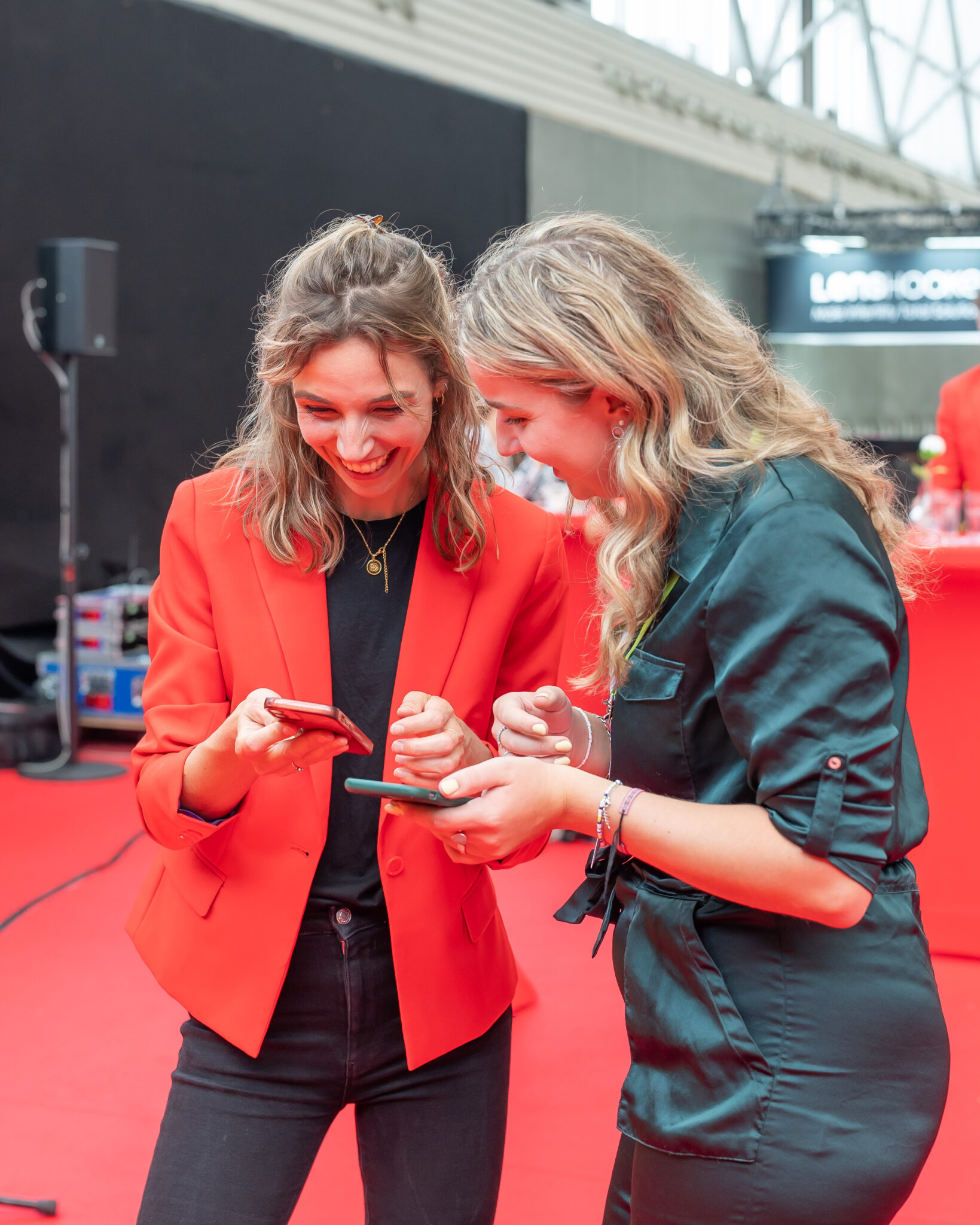 How to host MEET&CONNECT - MEET&CONNECT